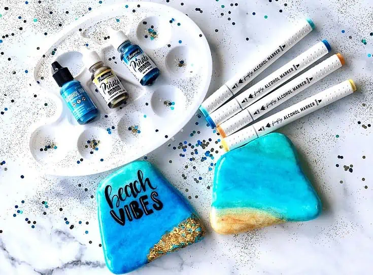 45 Rock Crafts That Will Keep You Busy All Year! (Kids + Adults)