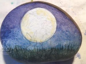 How to Paint Watercolors on Rocks with 3 Easy Ideas