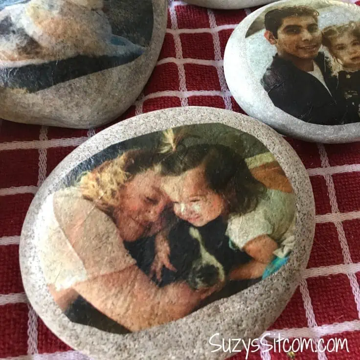45 Rock Crafts That Will Keep You Busy All Year! (Kids + Adults)