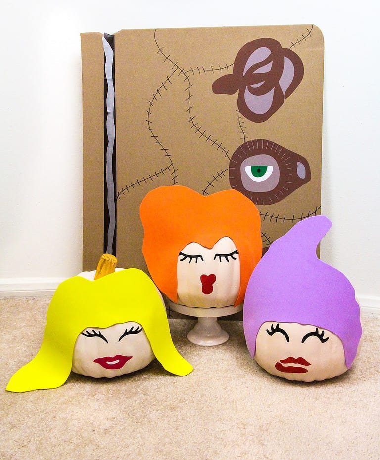 19 Glorious Hocus Pocus Crafts for a Spook-tacular Halloween