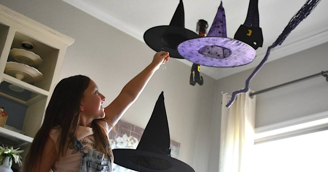 19 Glorious Hocus Pocus Crafts for a Spook-tacular Halloween